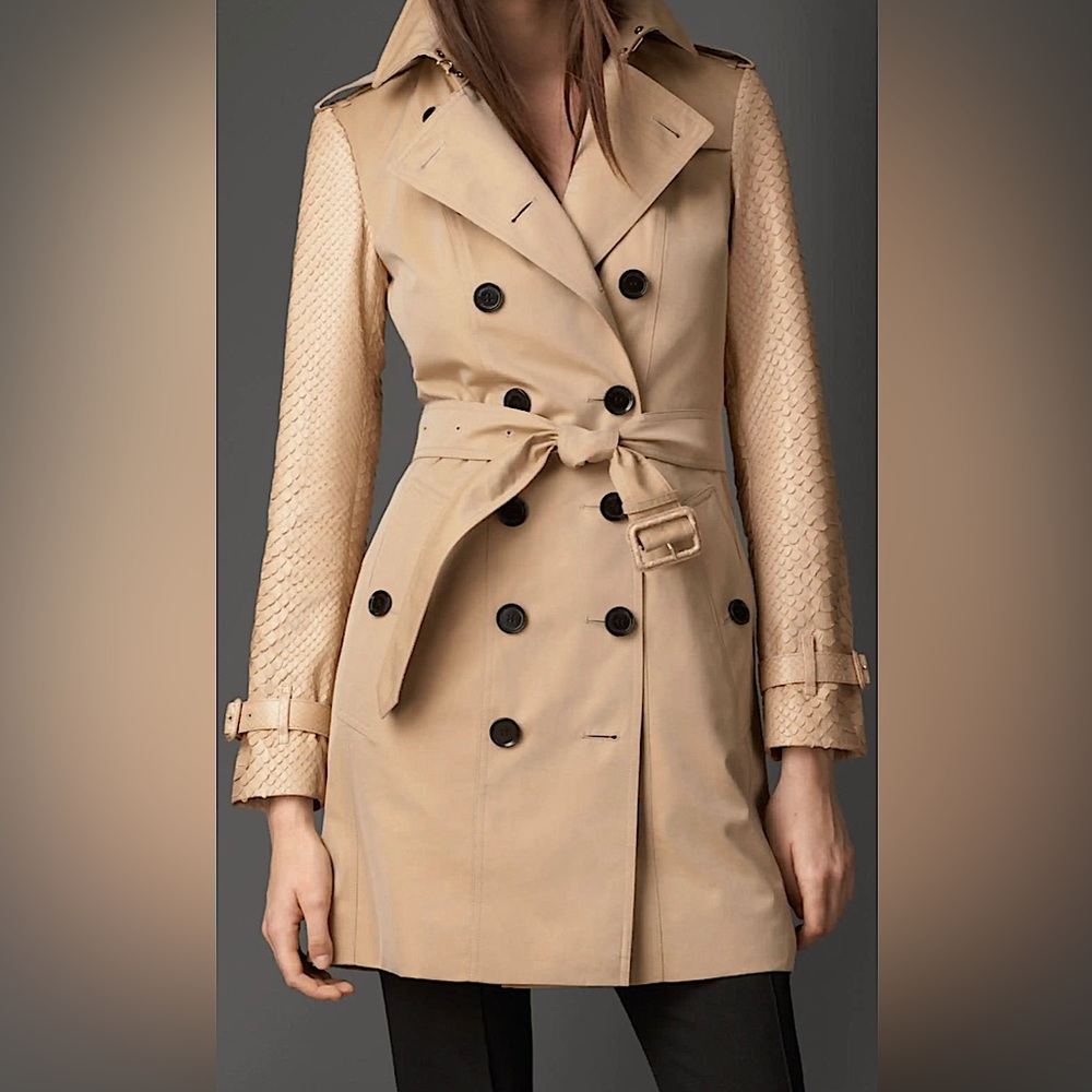 Burberry Gabardine Trench Coat With Python Sleeves - Gem